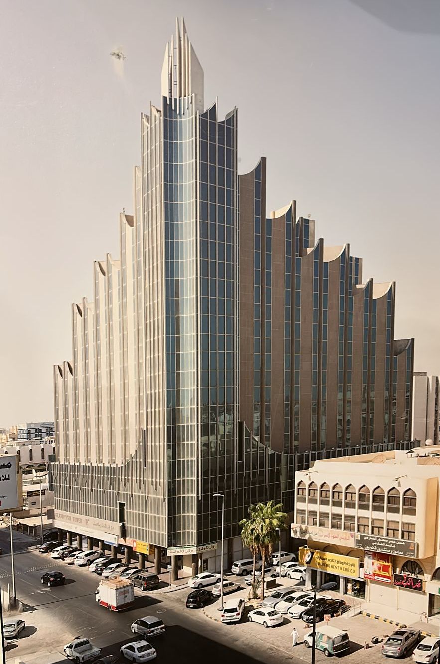 El Khayyat Center – More Than Shopping